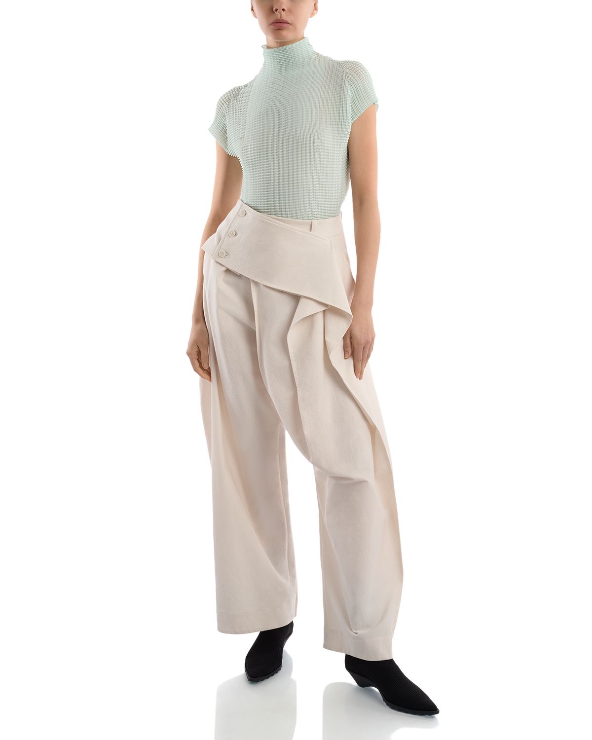 ISSEY MIYAKE Issey Miyake Pleated High Neck Top
